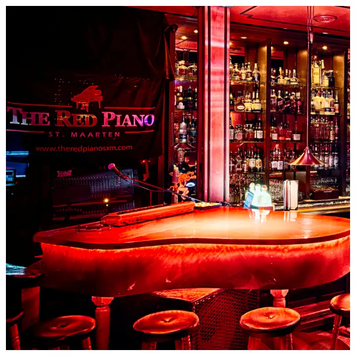 Best Nightlife, Clubs & Bars 2025- Party in St Maarten | St Martin